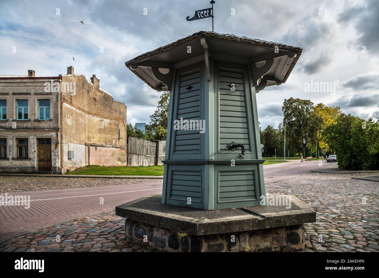 Tank of public water on a street in downtown Stock Photo - Alamy