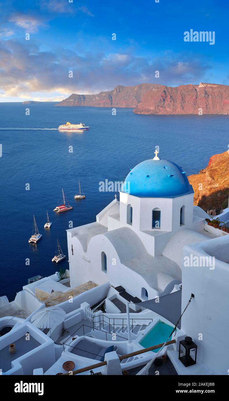 Greece greek island thira hi-res stock photography and images - Alamy