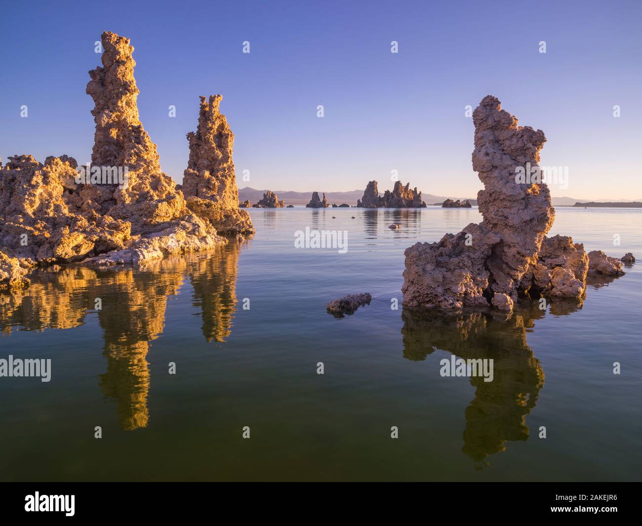Tufa towers along Mono Lake, which form as sodium carbonate reacts with ...