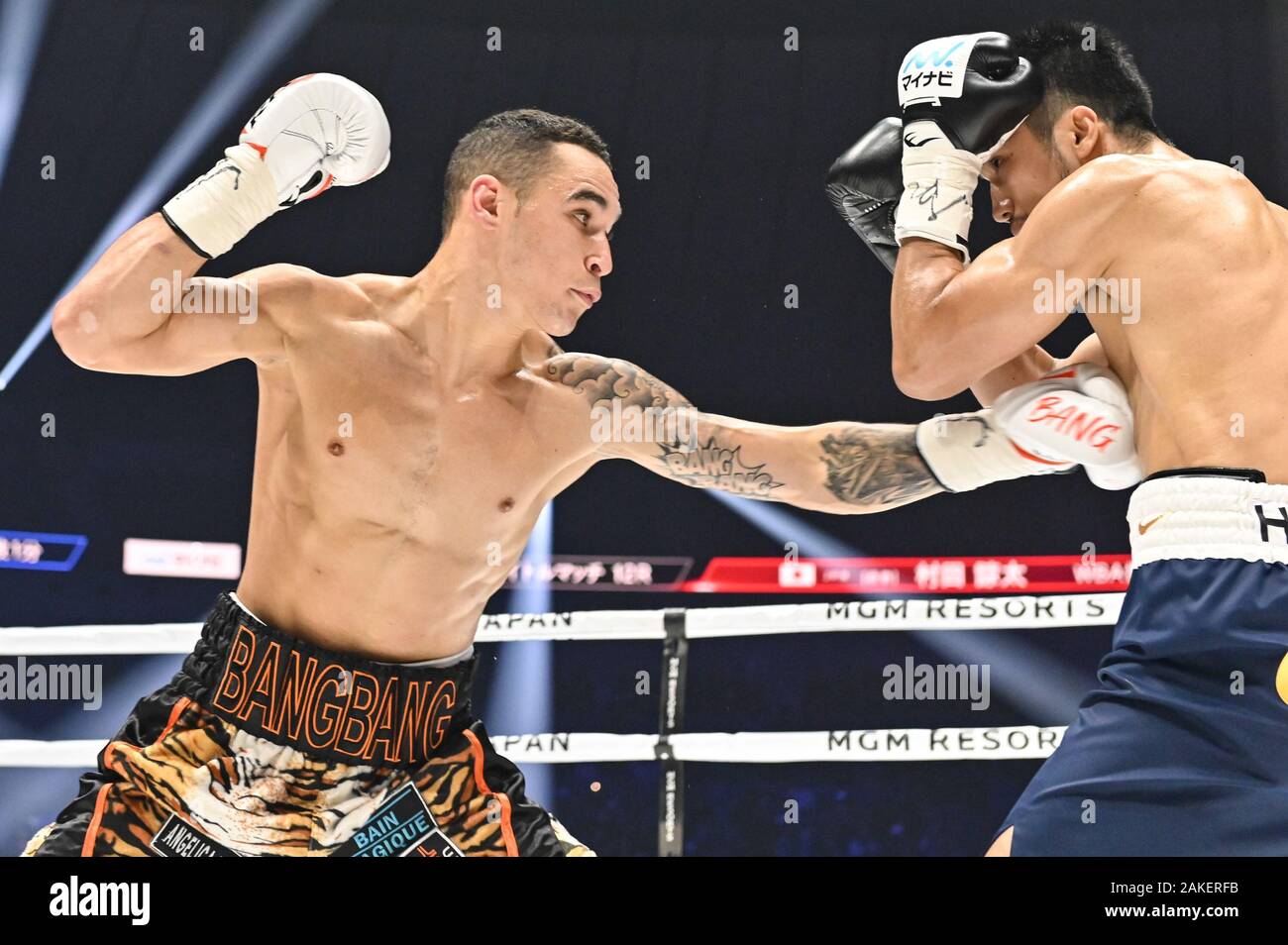 Ryota Murata of Japan (R) and Steven Butler of Canada fight in the 1st ...