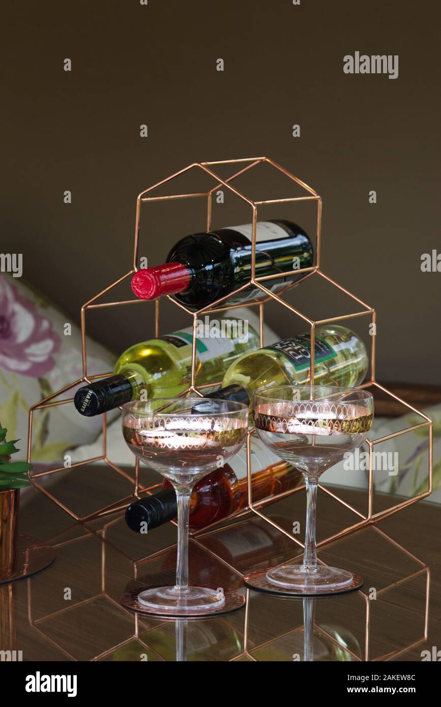 Bottles and tables hi-res stock photography and images - Alamy