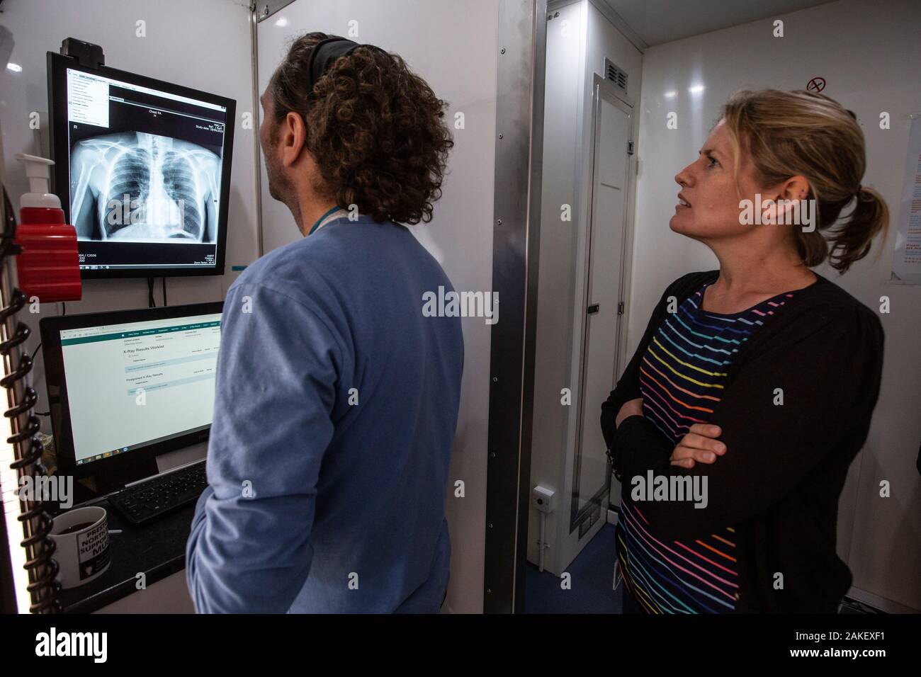 ‘Find and Treat’ NHS Van team that goes out to find homeless people ...