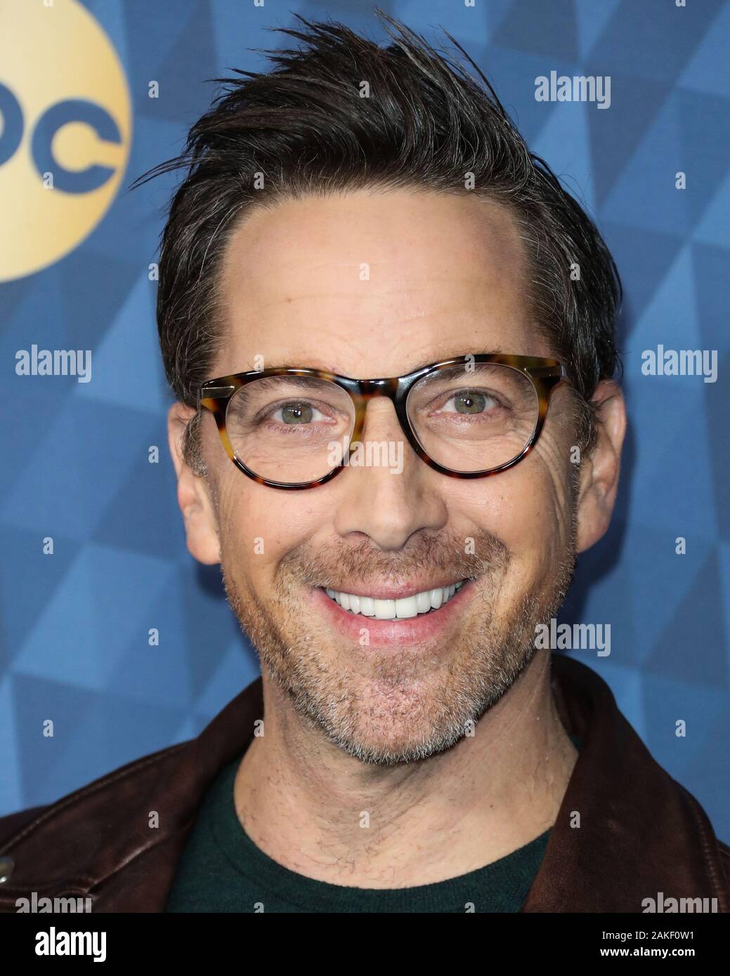 PASADENA, LOS ANGELES, CALIFORNIA, USA - JANUARY 08: Actor Dan ...