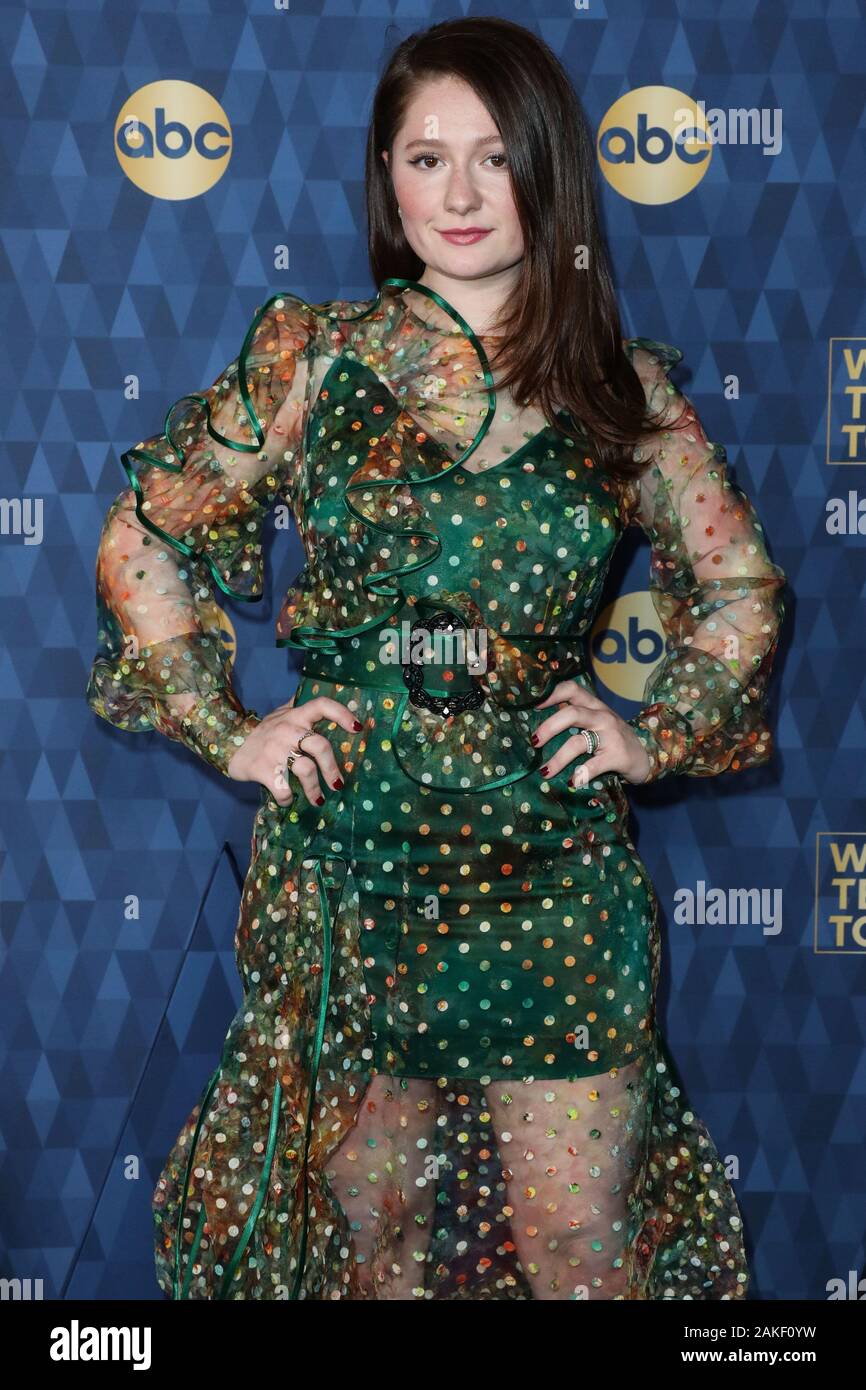 PASADENA, LOS ANGELES, CALIFORNIA, USA - JANUARY 08: Actress Emma ...