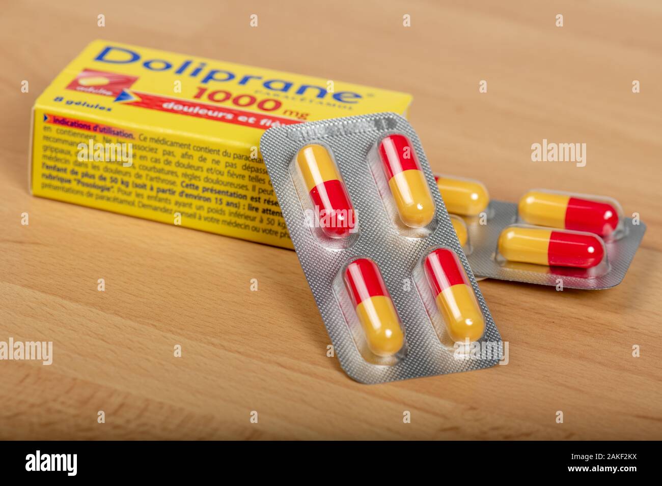 Doliprane 1g hi-res stock photography and images - Alamy
