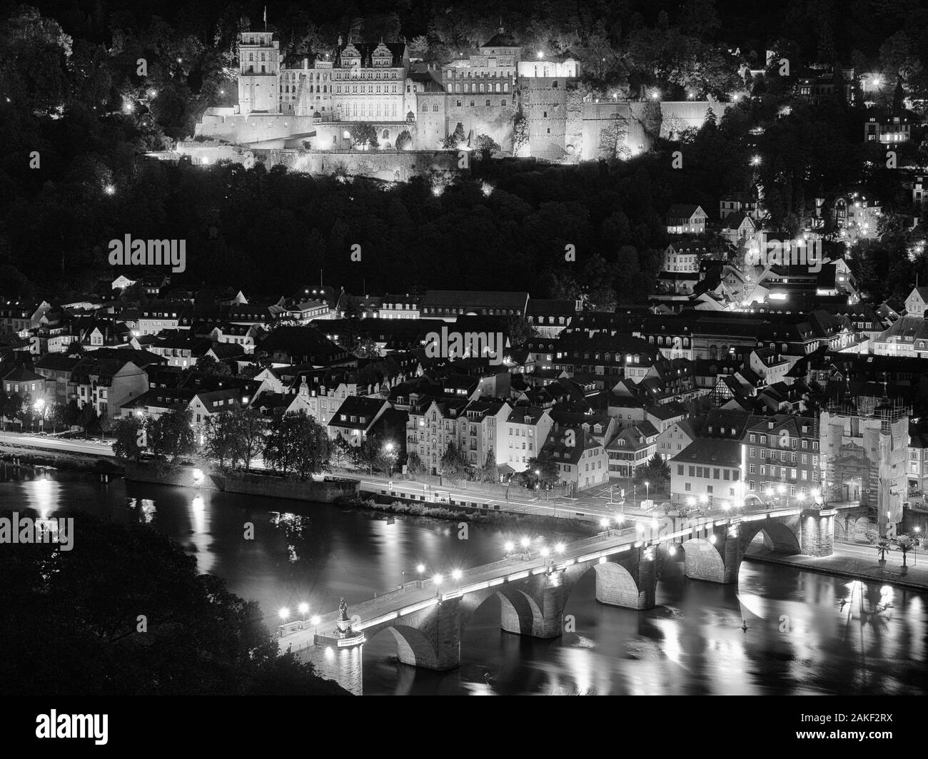 Heidelberger schloss in heidelberg Black and White Stock Photos ...