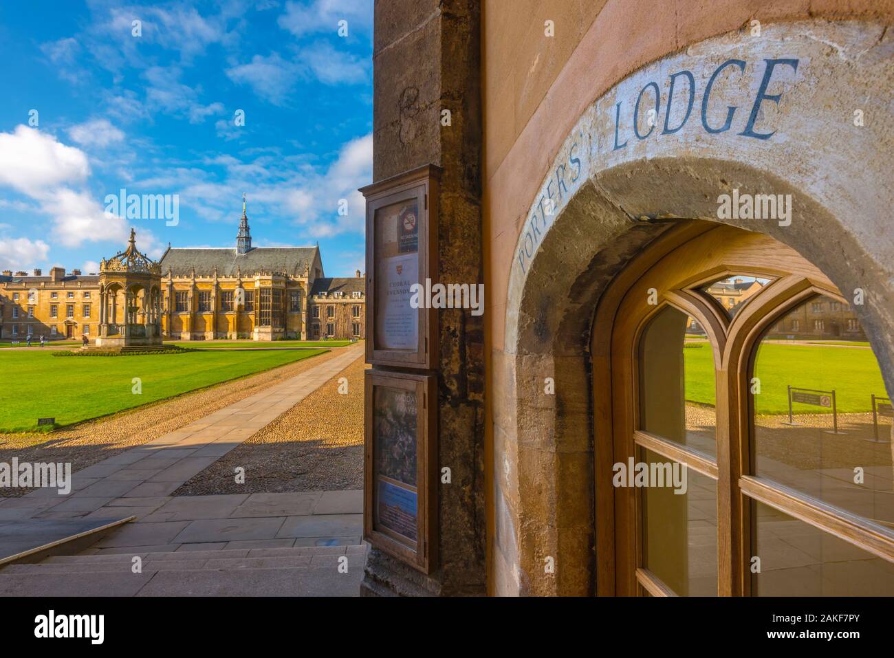 Porters lodge cambridge college hi-res stock photography and images - Alamy