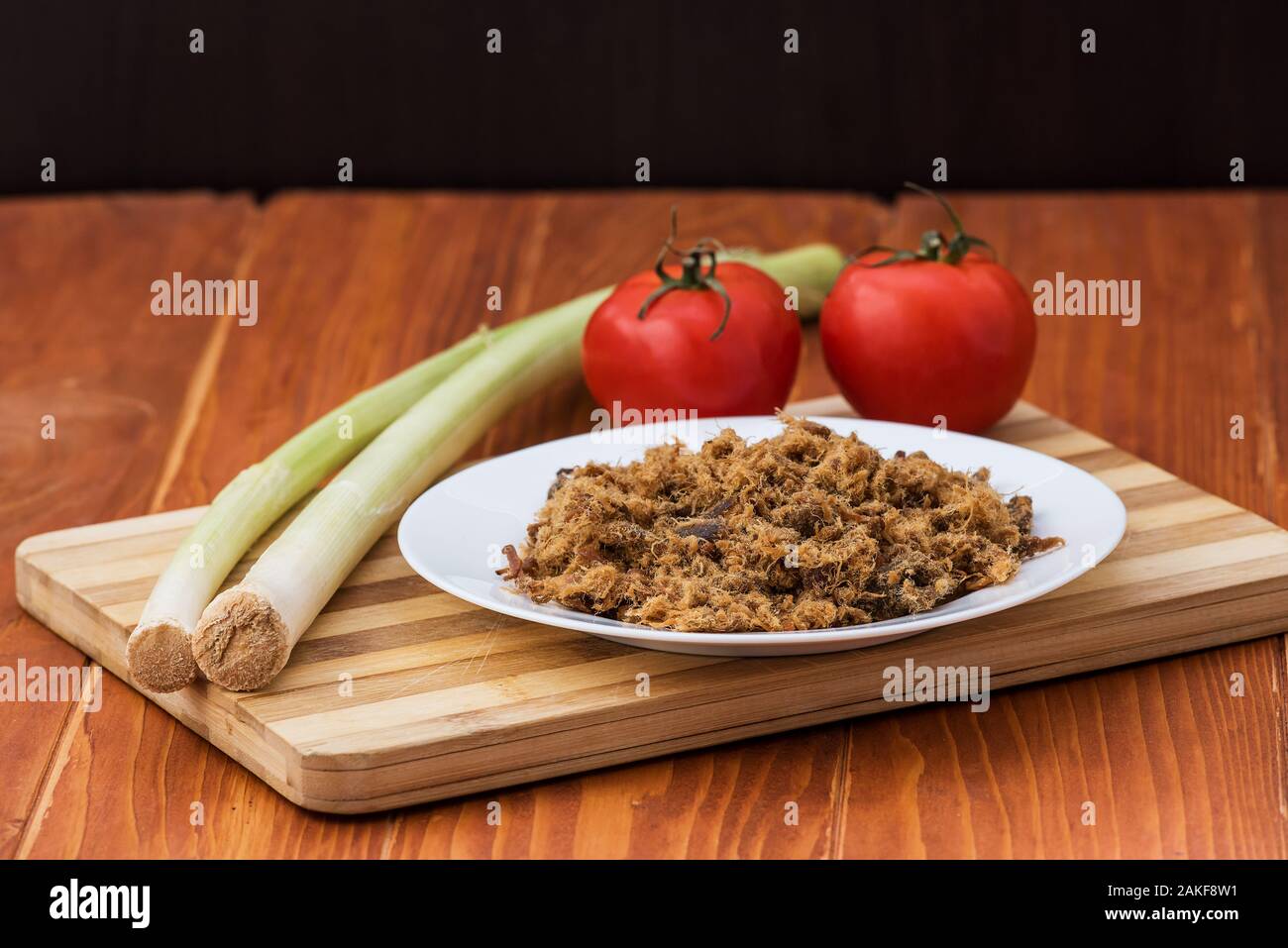 Cutting crispy pork hi-res stock photography and images - Alamy