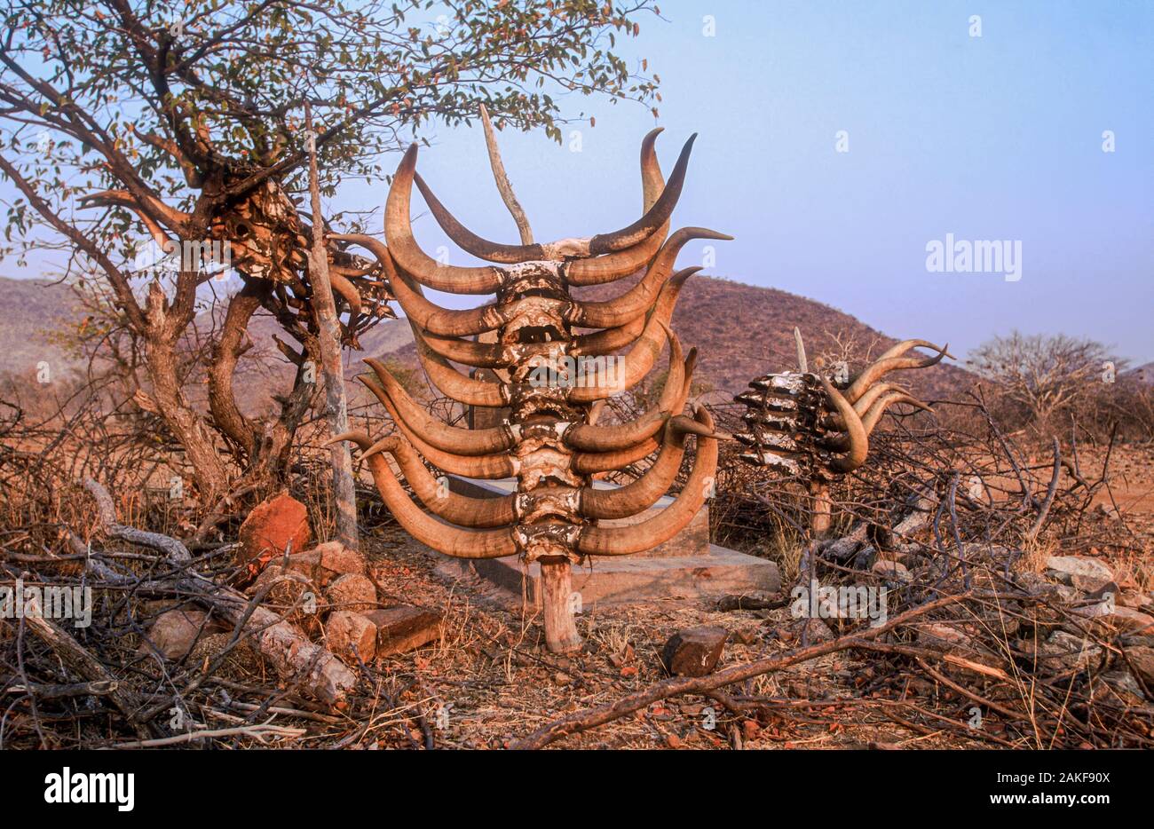 Burial ceremony africa hi-res stock photography and images - Alamy