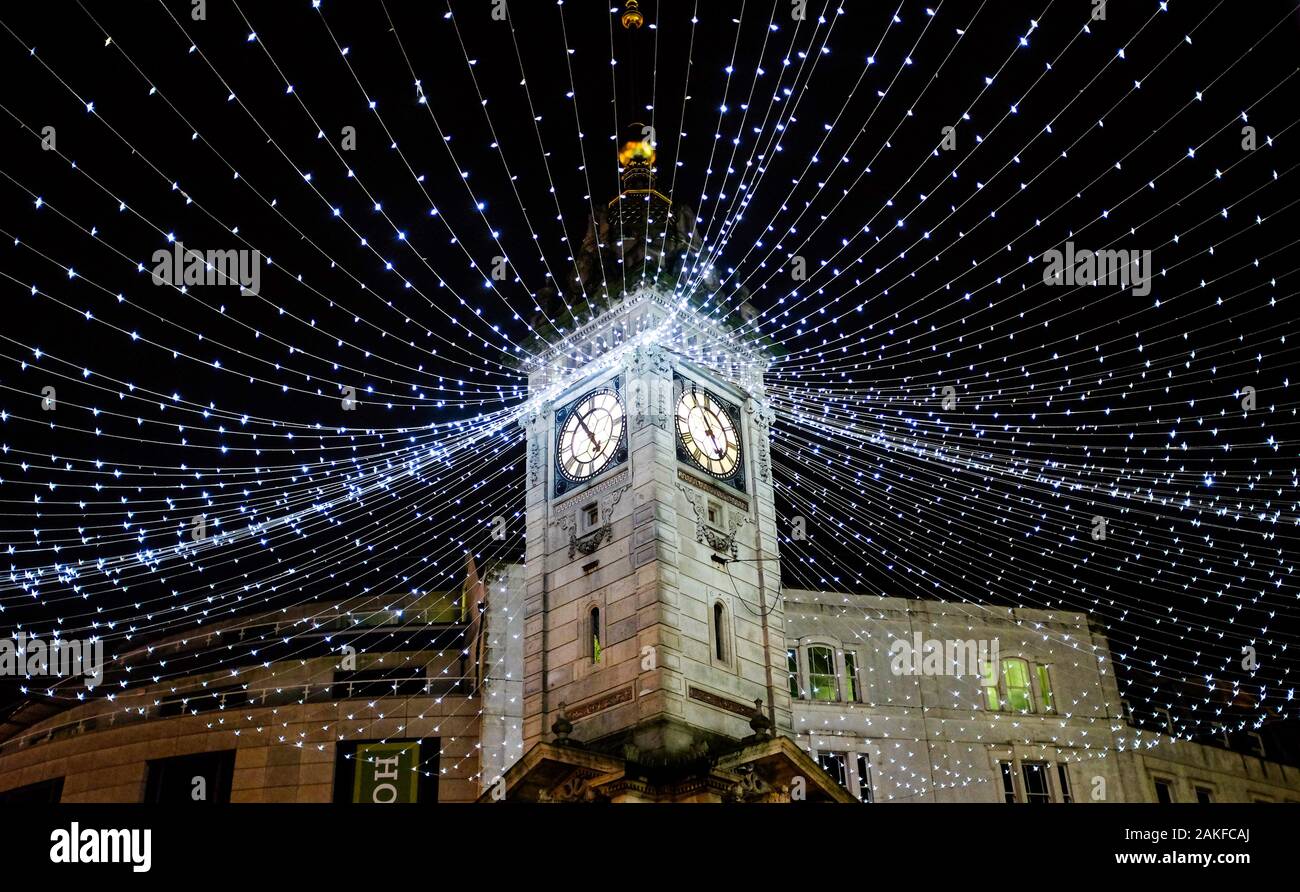 Lights clock hi-res stock photography and images - Alamy