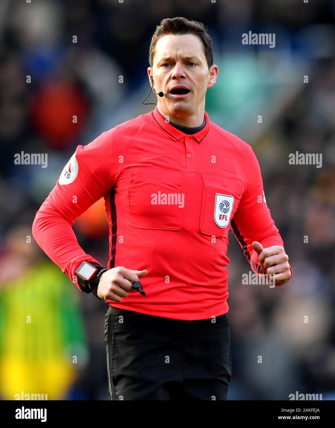 Referee Darren England in action during the Sky Bet Championship match ...