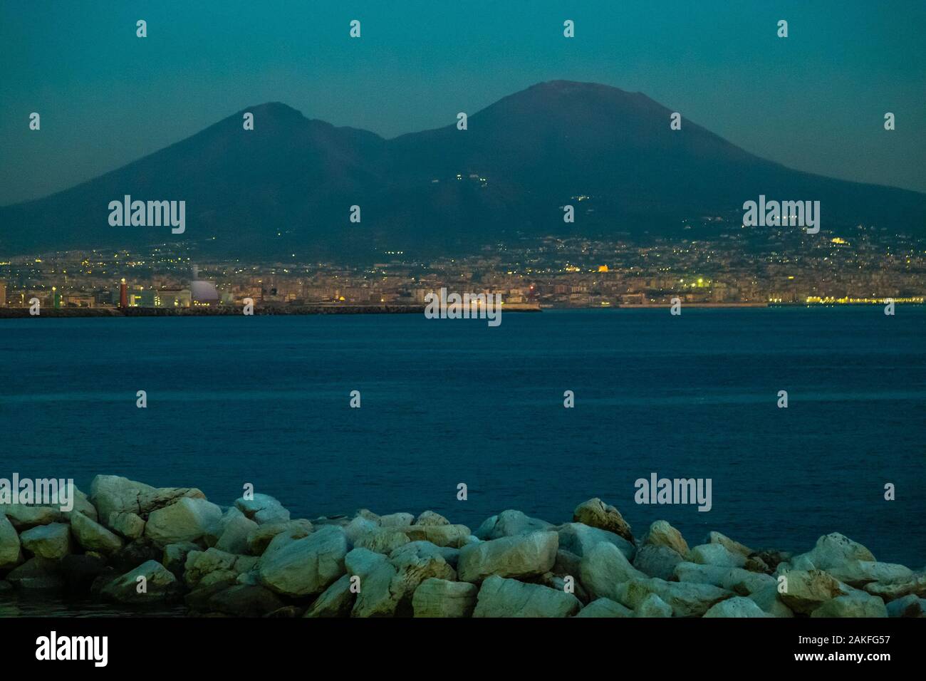 view of the Vesuve Volcan on the Gulf of Naples Stock Photo - Alamy