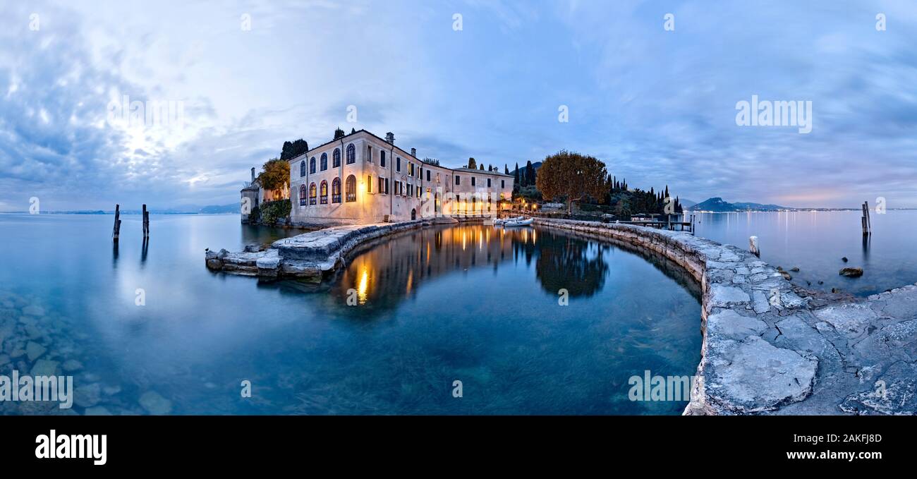 Sirens hi-res stock photography and images - Alamy