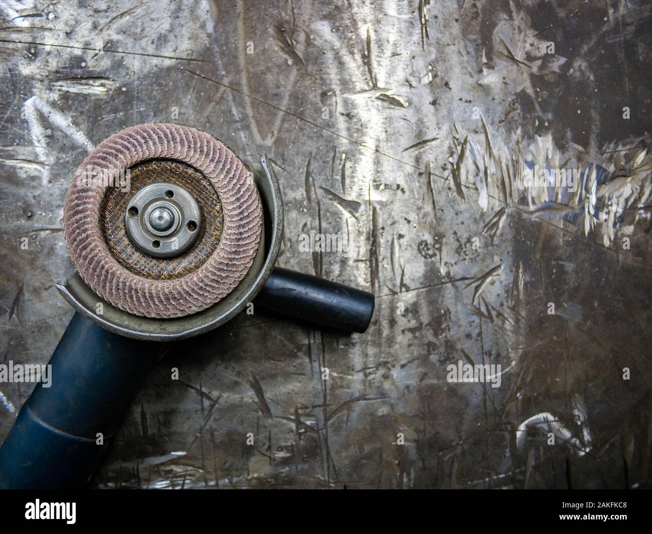 One hand angle grinder hi-res stock photography and images - Alamy
