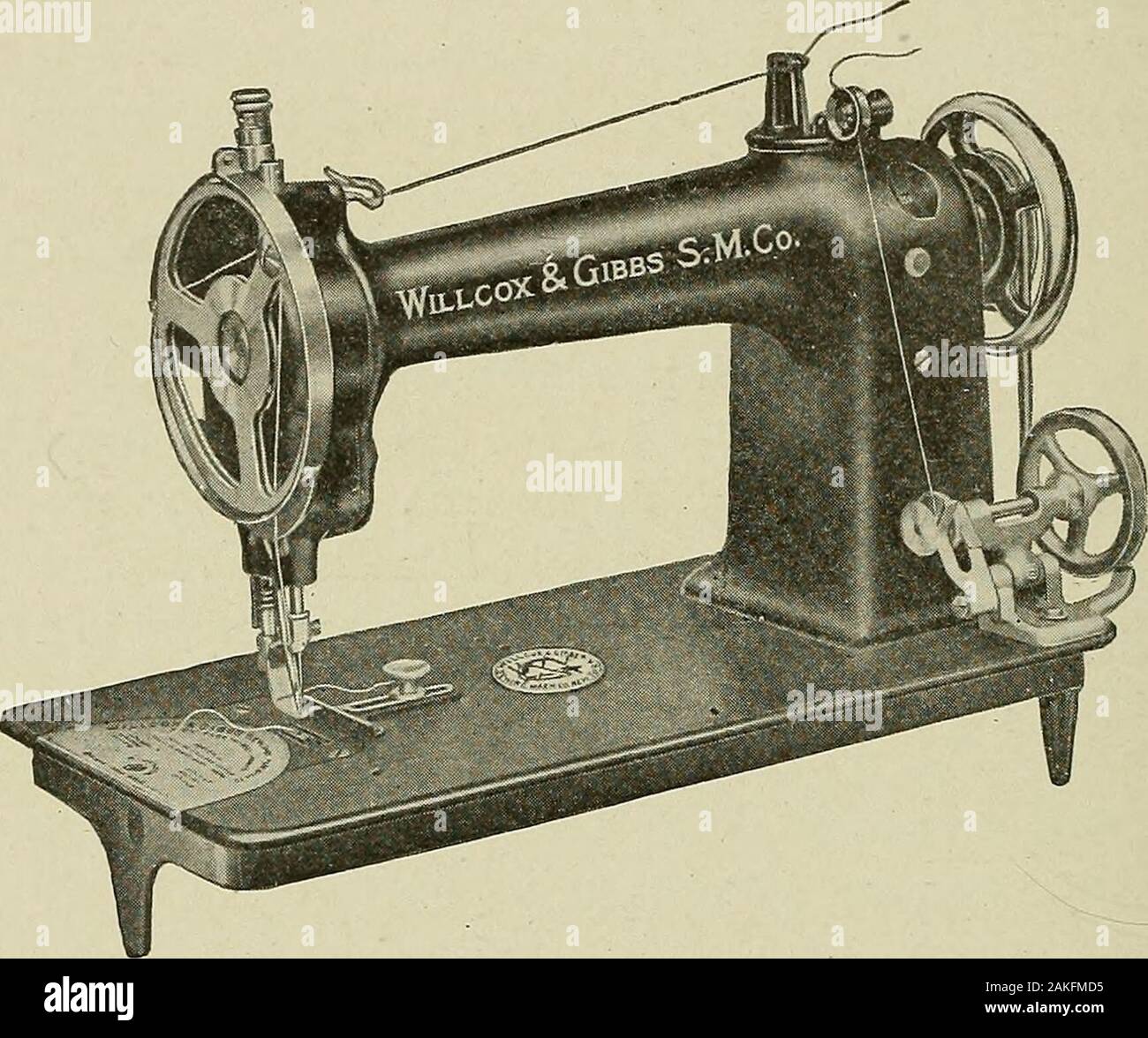 Hi Speed Lockstitch Sewing Machine