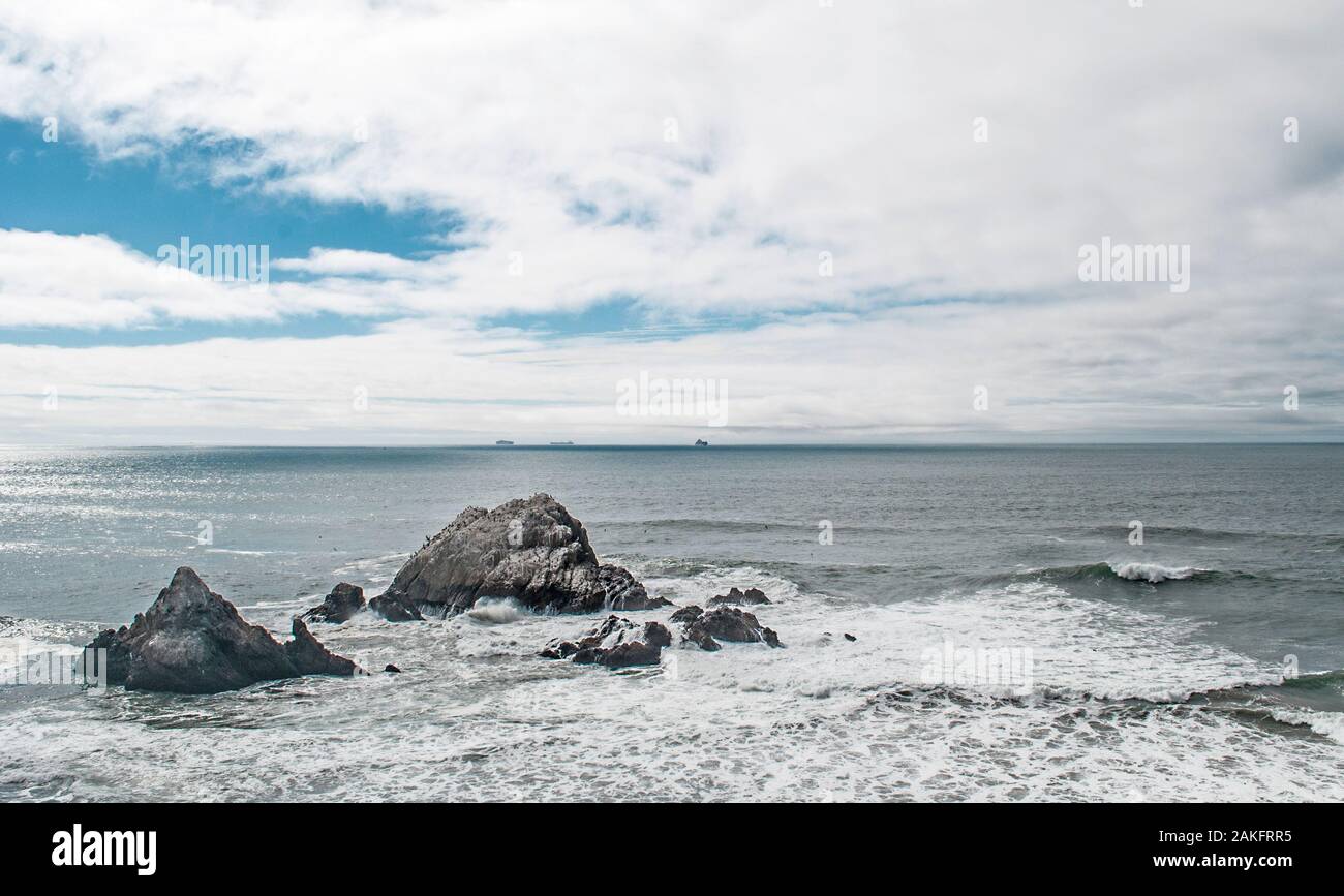 Sea cliff san francisco hi-res stock photography and images - Alamy