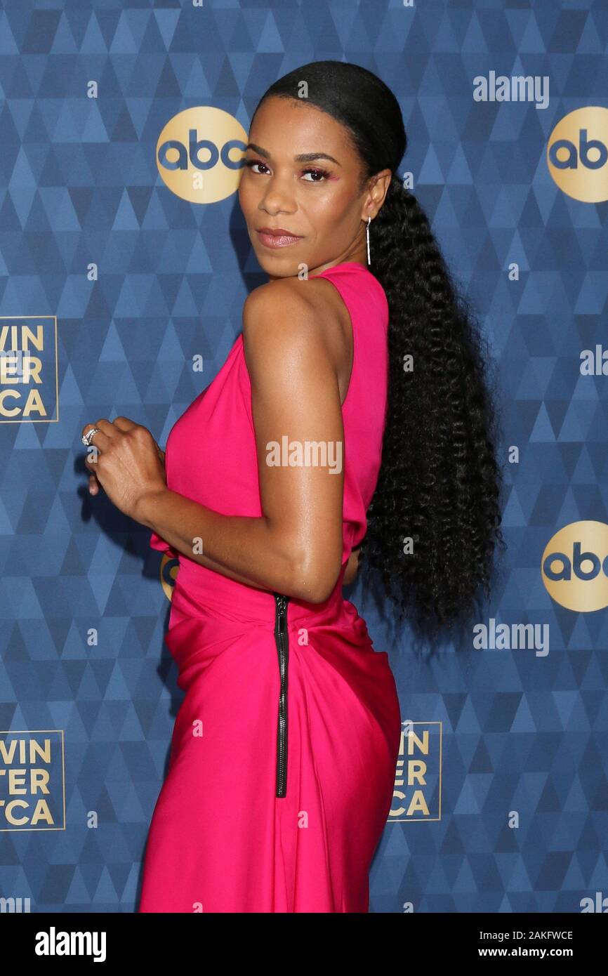 January 8, 2020, Pasadena, CA, USA: LOS ANGELES - JAN 8: Kelly McCreary ...