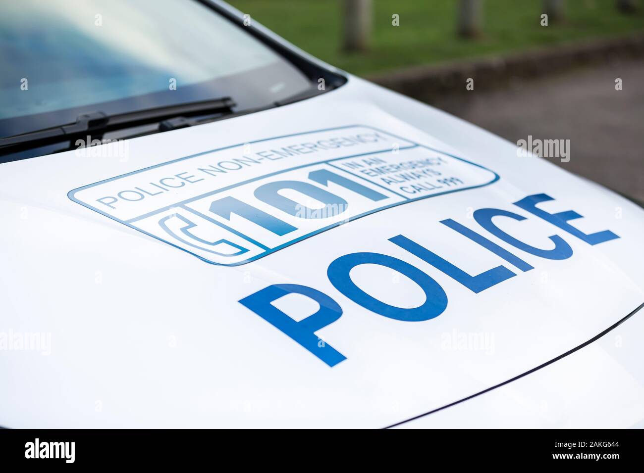 Non emergency telephone hi-res stock photography and images - Alamy