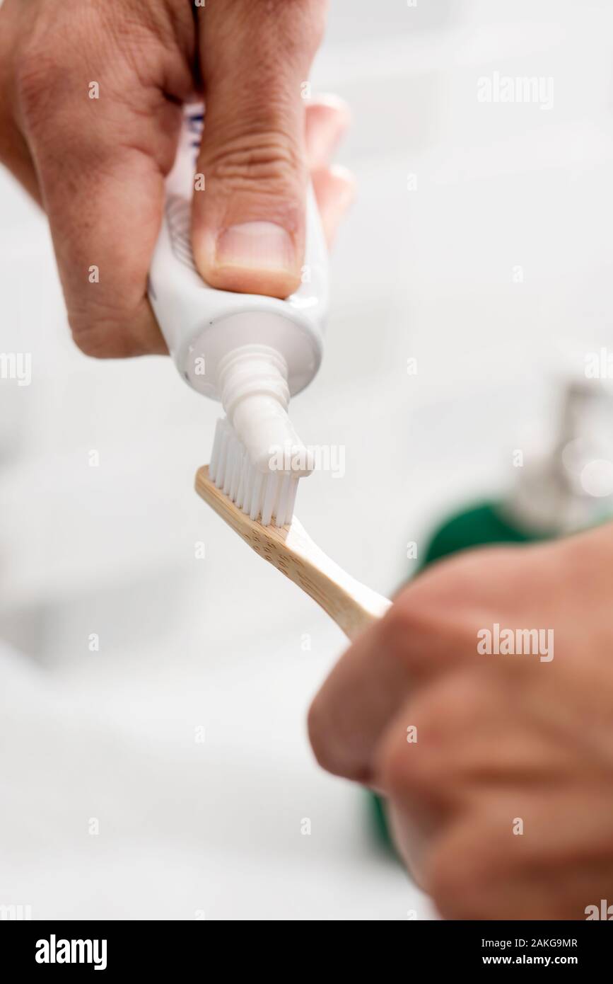 Bamboo toothbrush hi-res stock photography and images - Alamy