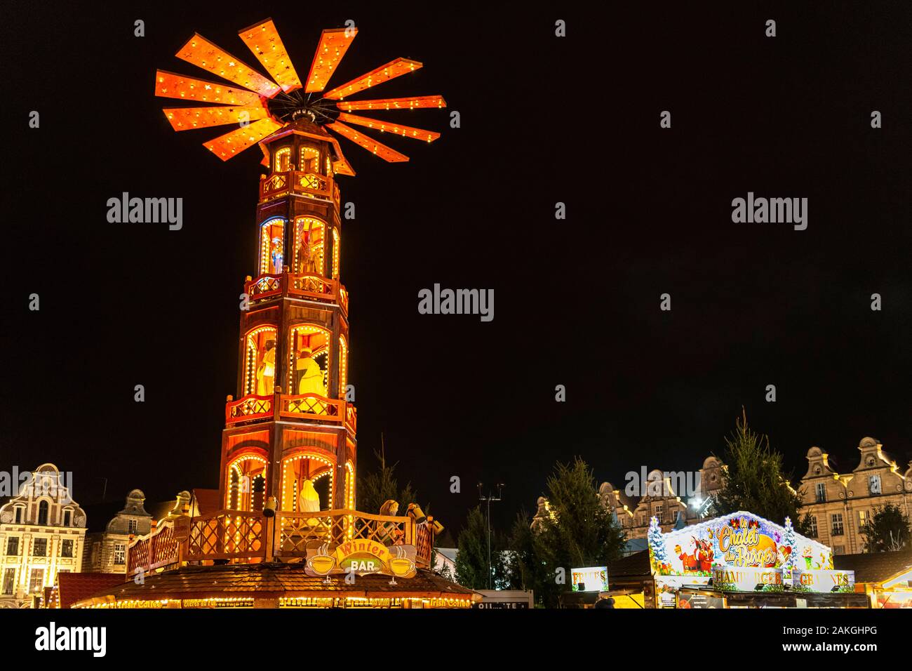 France, Pas-de-Calais (62), Arras, the Christmas market on the Grand ...