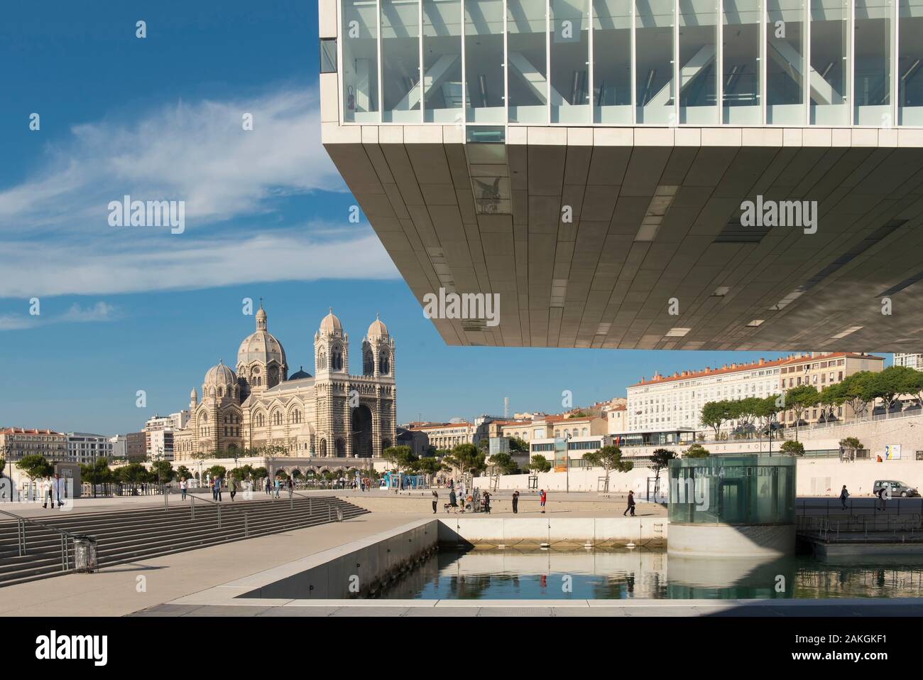 Floor void hi-res stock photography and images - Alamy