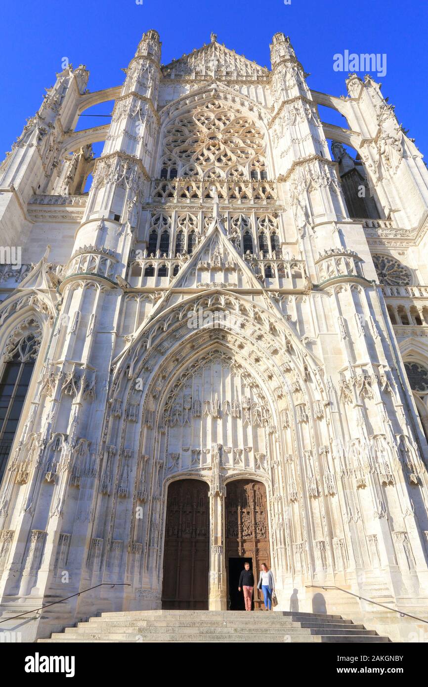 Beauvais cathedral hi-res stock photography and images - Alamy
