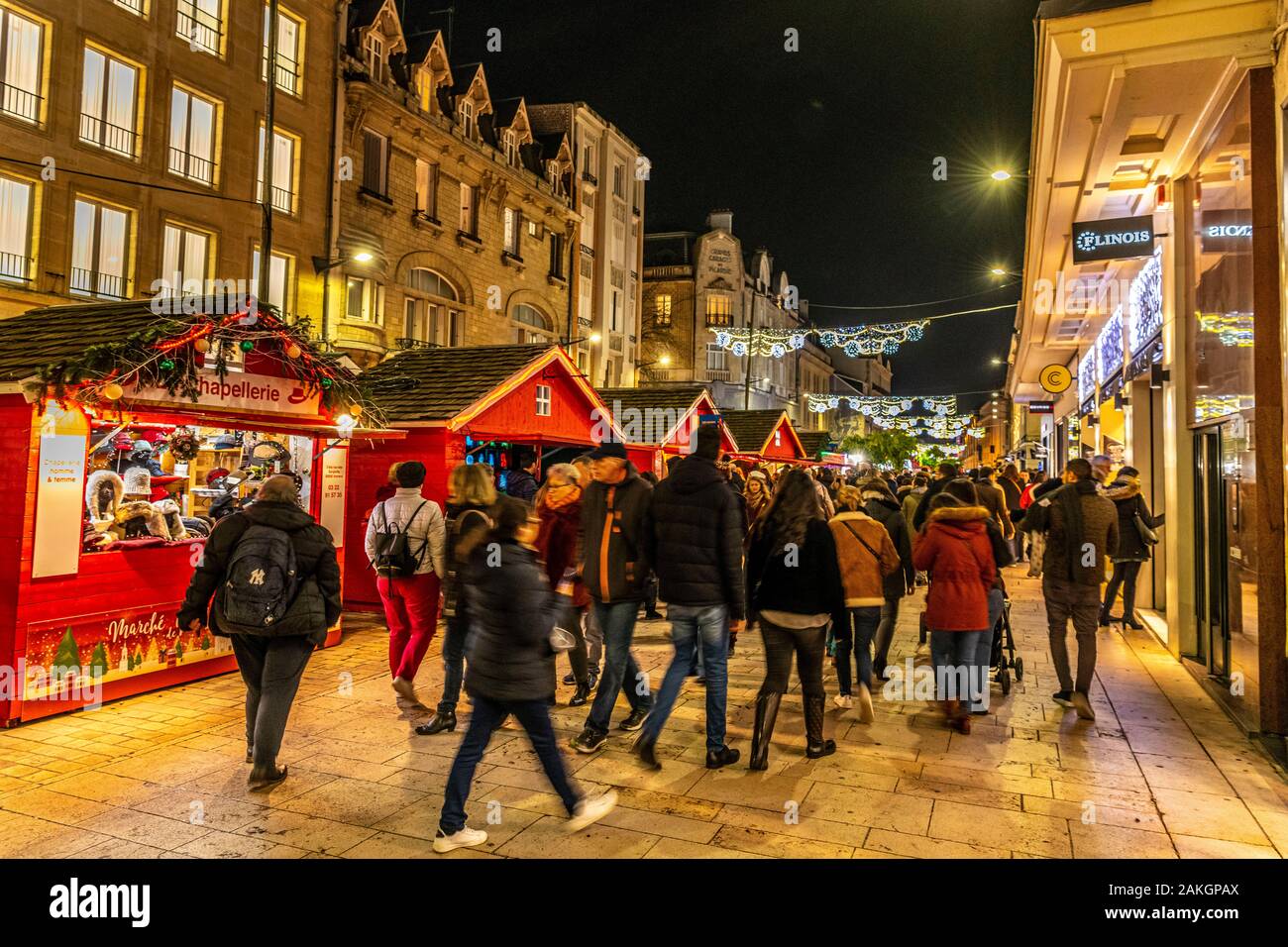 Christmas celebration in france hi-res stock photography and images - Alamy