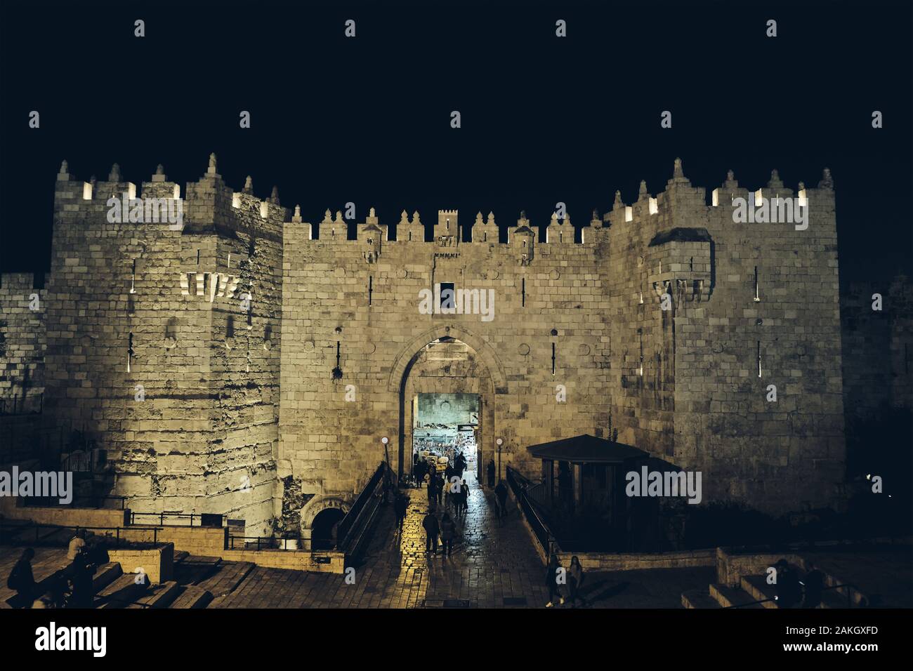 Damascus Gate at night in old JERUSALEM, ISRAEL Stock Photo - Alamy