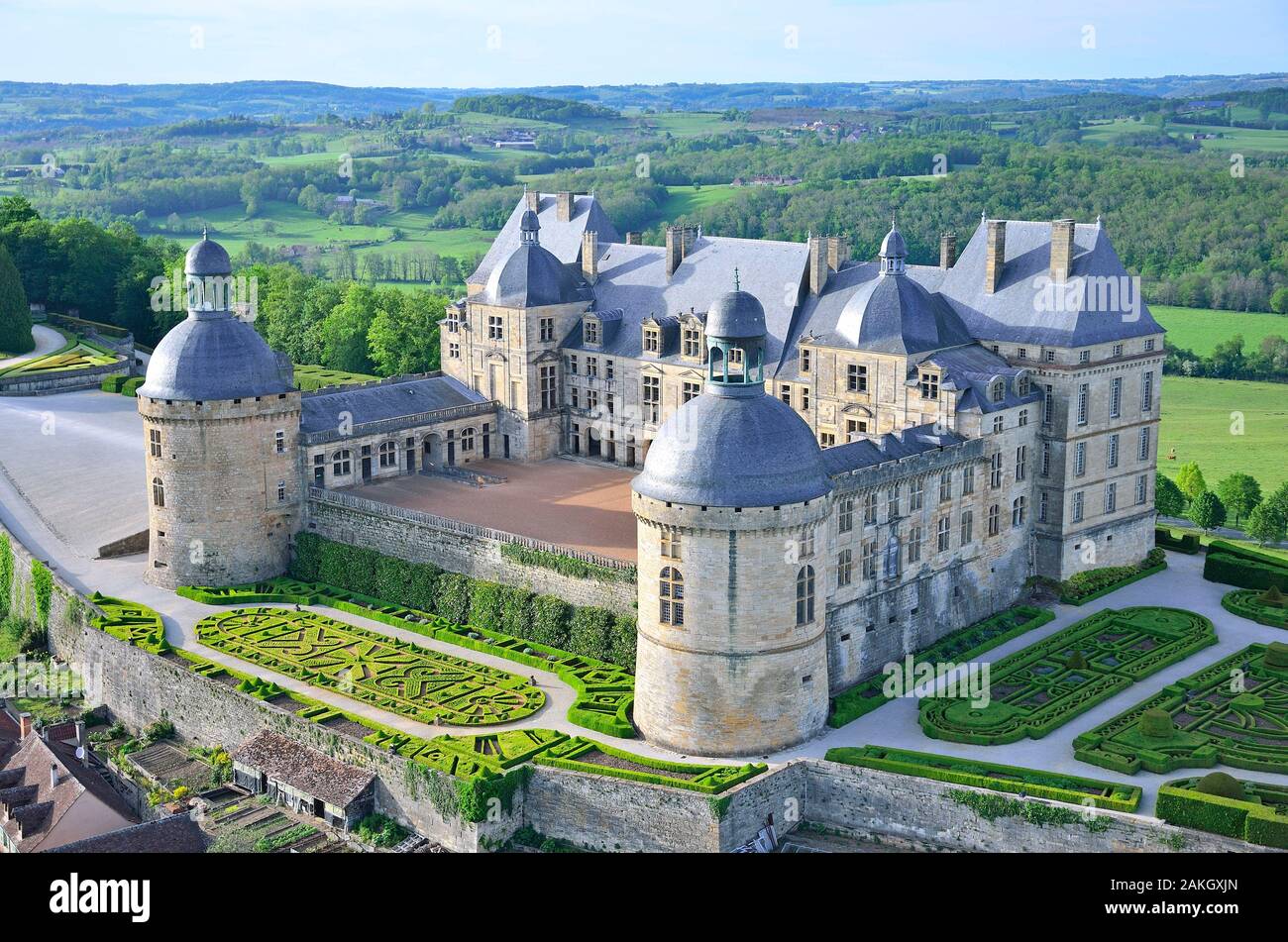 Hautefort castle perigord noir france hi-res stock photography and images - Alamy
