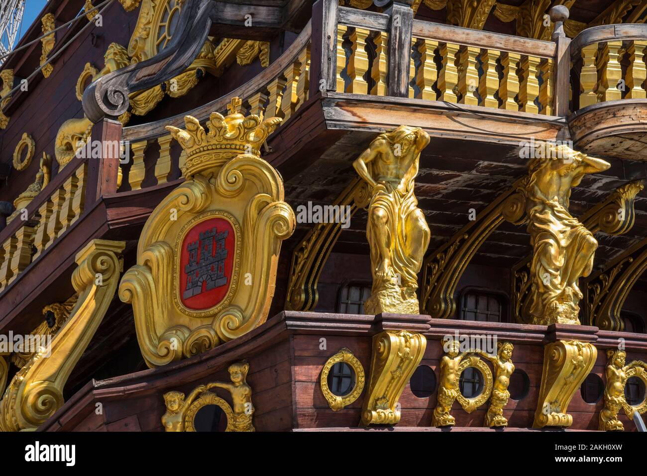 Roman pirates hi-res stock photography and images - Alamy