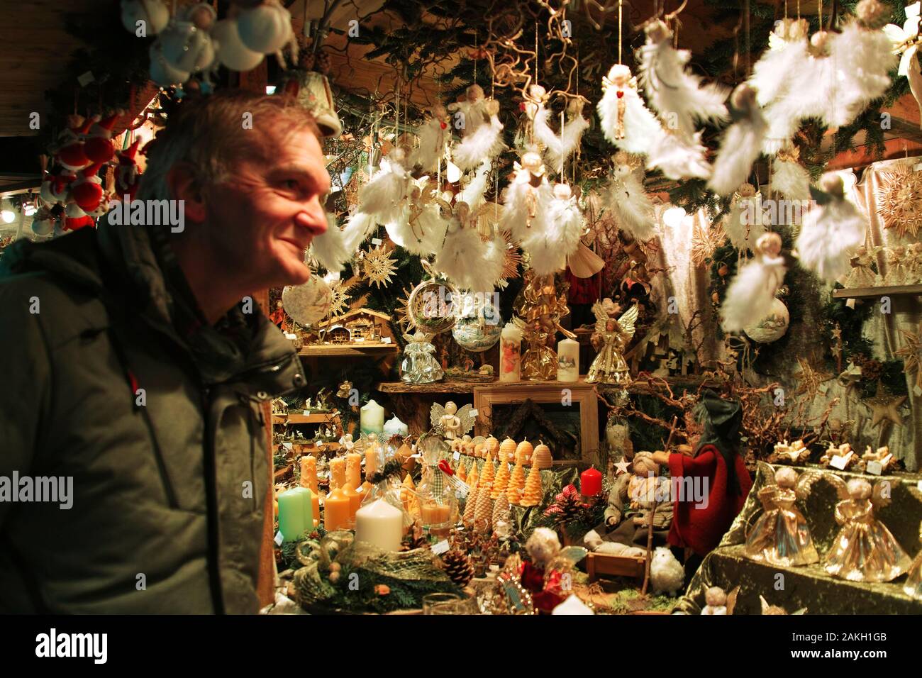Christmas market, fair Stock Photo - Alamy