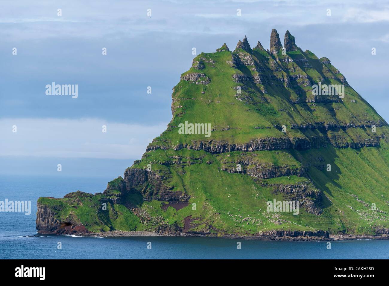 North coast faroe islands hi-res stock photography and images - Alamy