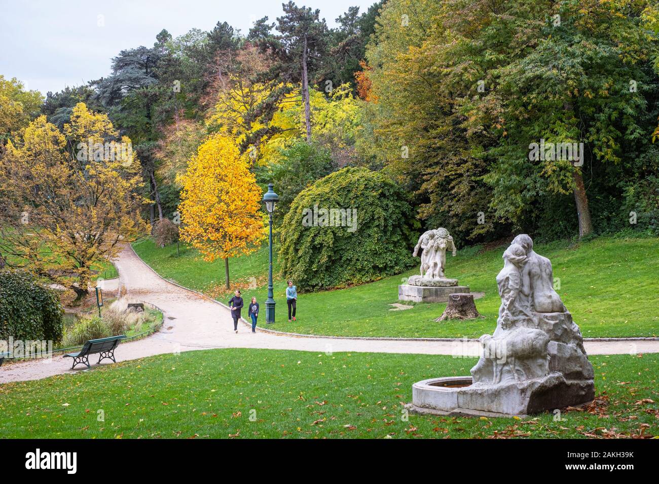 Parc de montsouris, paris hi-res stock photography and images - Alamy