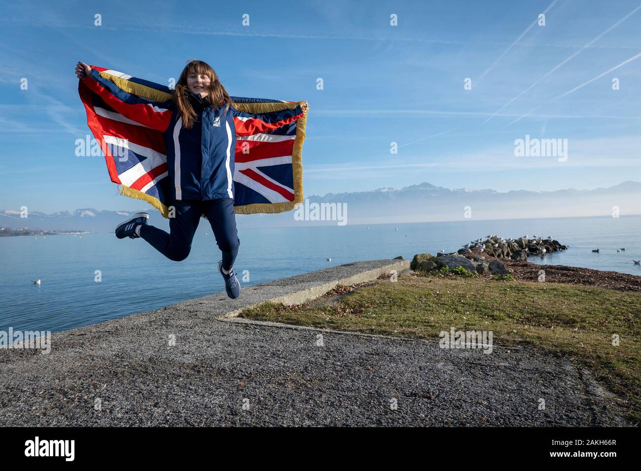 Team gbs flag bearer hi-res stock photography and images - Alamy