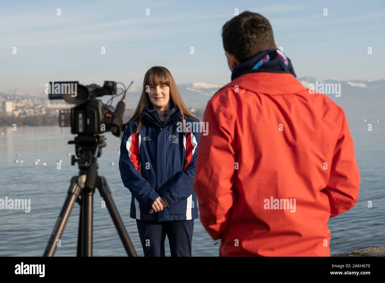 Olympics opening ceremony flag hi-res stock photography and images - Alamy