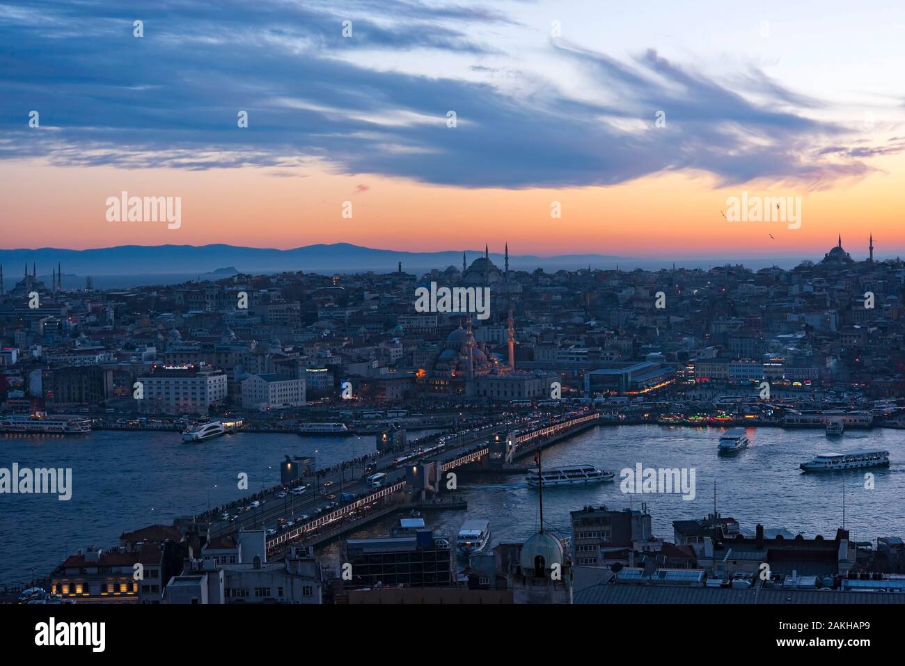 Sunset time in Istanbul bosphorus Stock Photo - Alamy