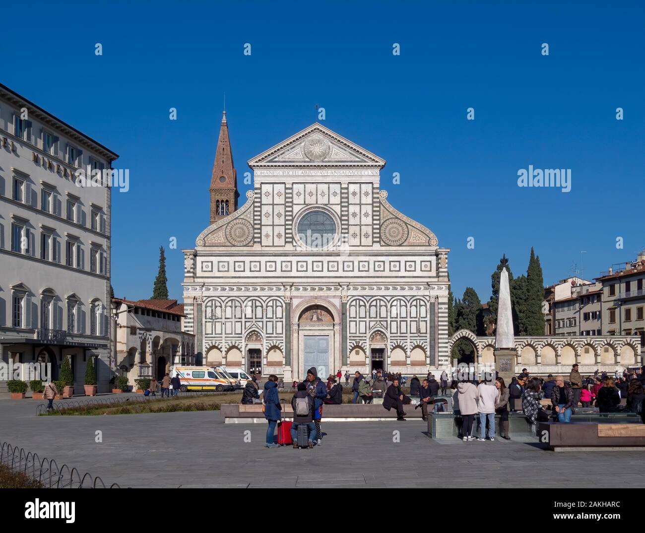 Florence cathedral square hi-res stock photography and images - Alamy