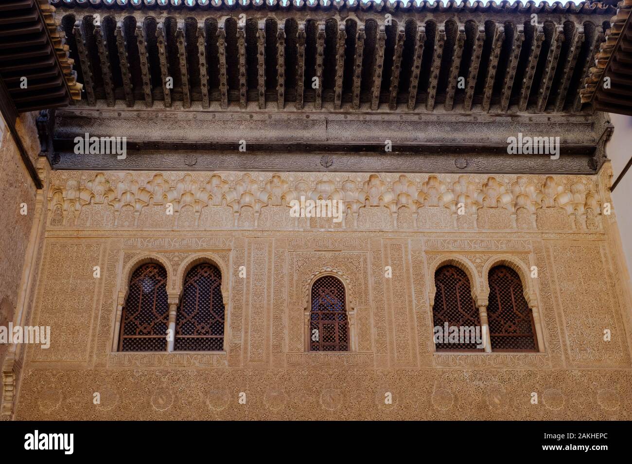 Moorish design and architecture in the Nasrid palaces at the Alhambra ...