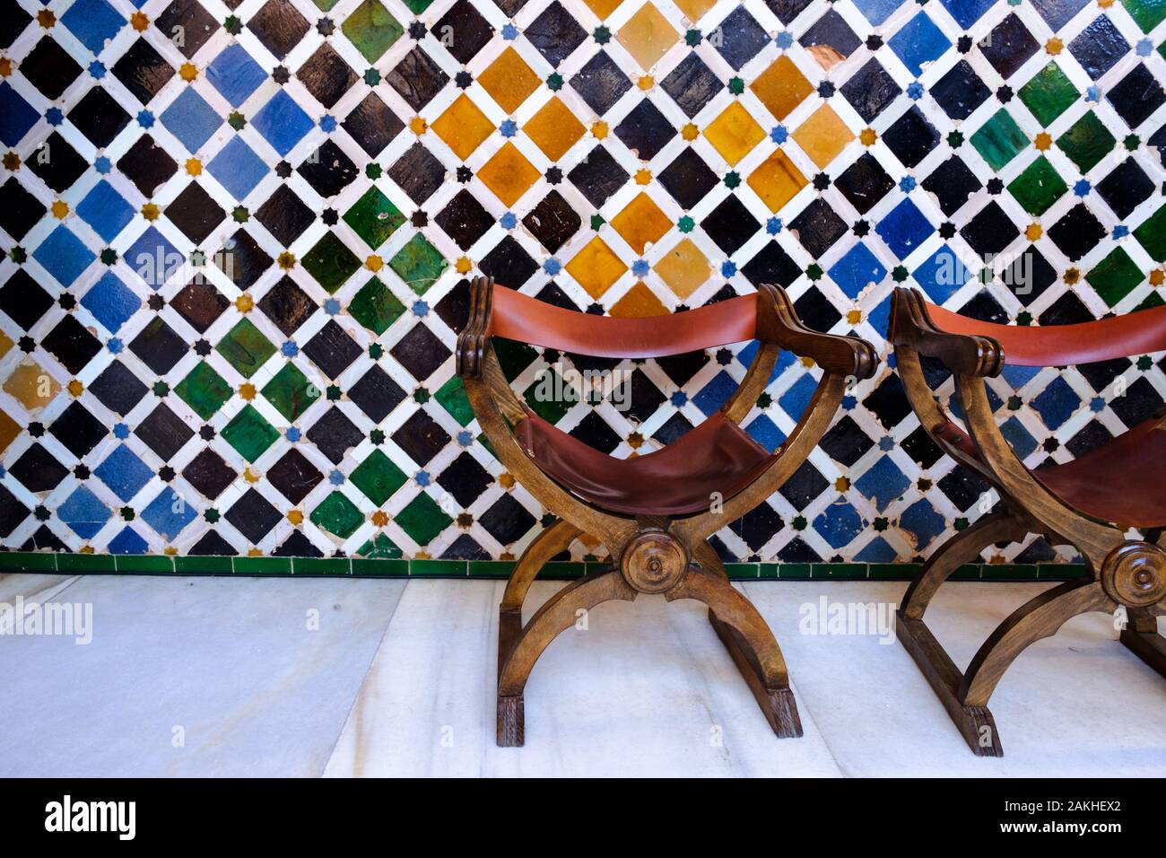 Moorish design and architecture in the Nasrid palaces at the Alhambra ...