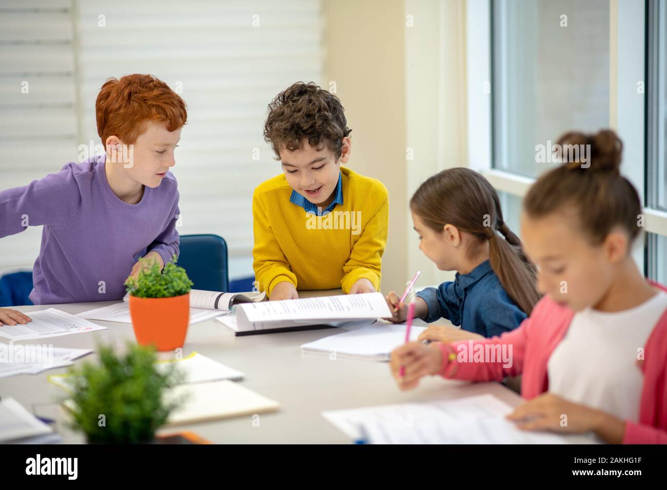 Good morning class hi-res stock photography and images - Alamy