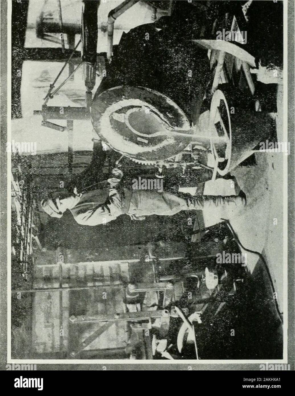 792 feet hi-res stock photography and images - Alamy