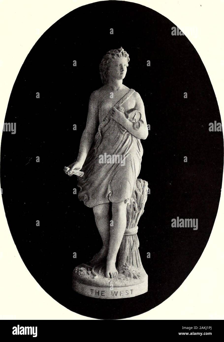 Vinnie ream statue hi-res stock photography and images - Alamy