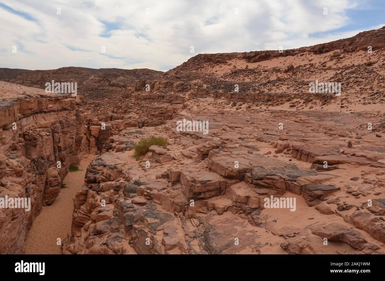 Sinai colored canyon egypt hi-res stock photography and images - Alamy
