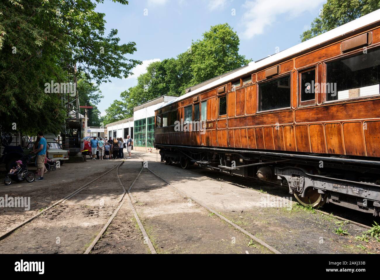 Carriage sidings hi-res stock photography and images - Alamy