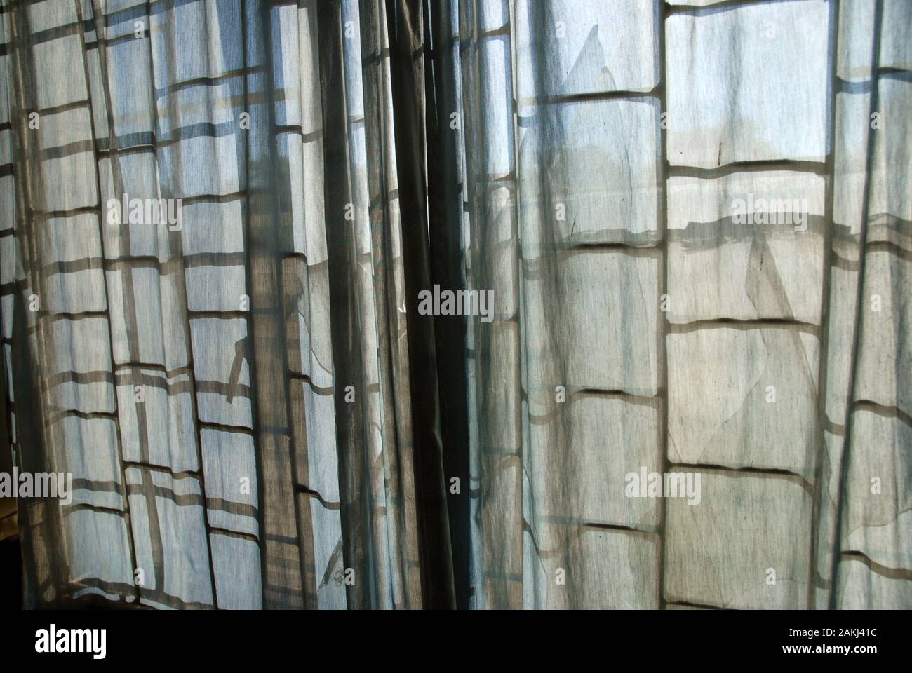 Dirty net curtains hi-res stock photography and images - Alamy