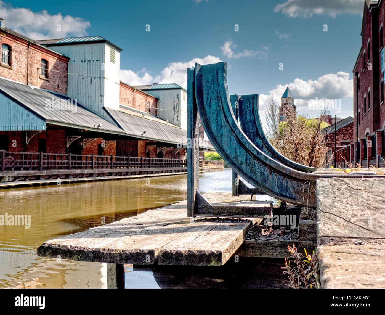 Wigan pier canal hi-res stock photography and images - Alamy