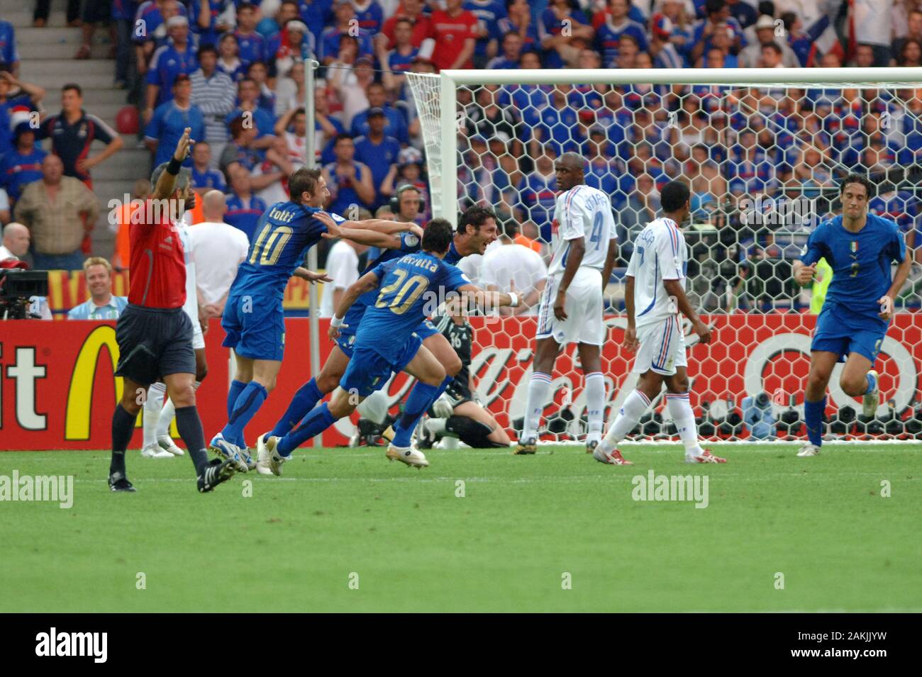 Marco Materazzi High Resolution Stock Photography and Images - Alamy