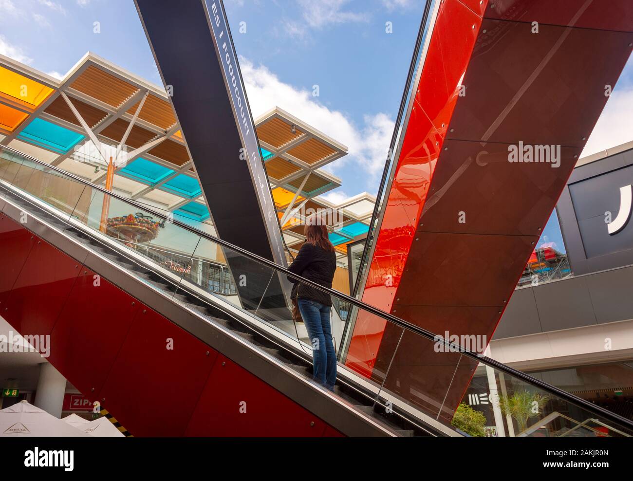 Outdoor escalator stairs shopping mall hi-res stock photography and ...