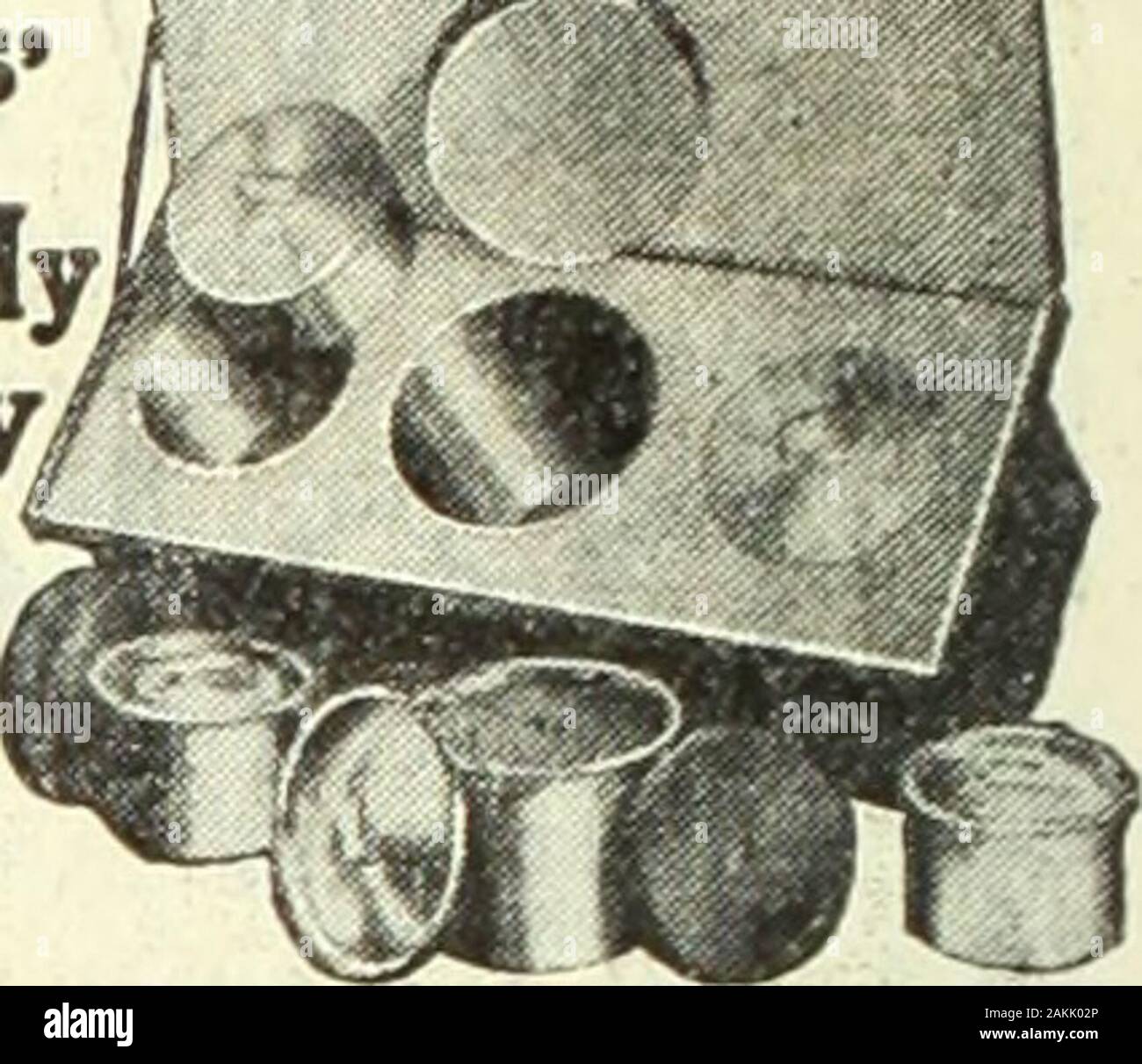 Fireless cooker hi-res stock photography and images - Alamy