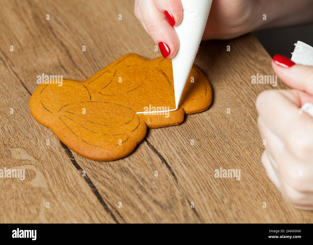 baking, draw on baking, patterns process close up Stock Photo - Alamy